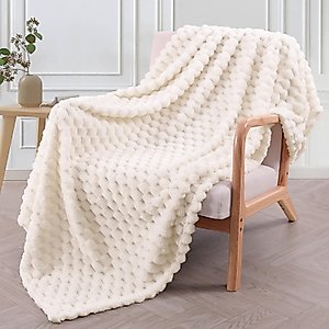 Exclusivo Mezcla Extra Large Soft Fleece Throw Blanket, 50x70 Inches 3D Clouds Stylish Jacquard Throw Blanket for Couch, Cozy Soft Lightweight for All Season, Off White Blanket