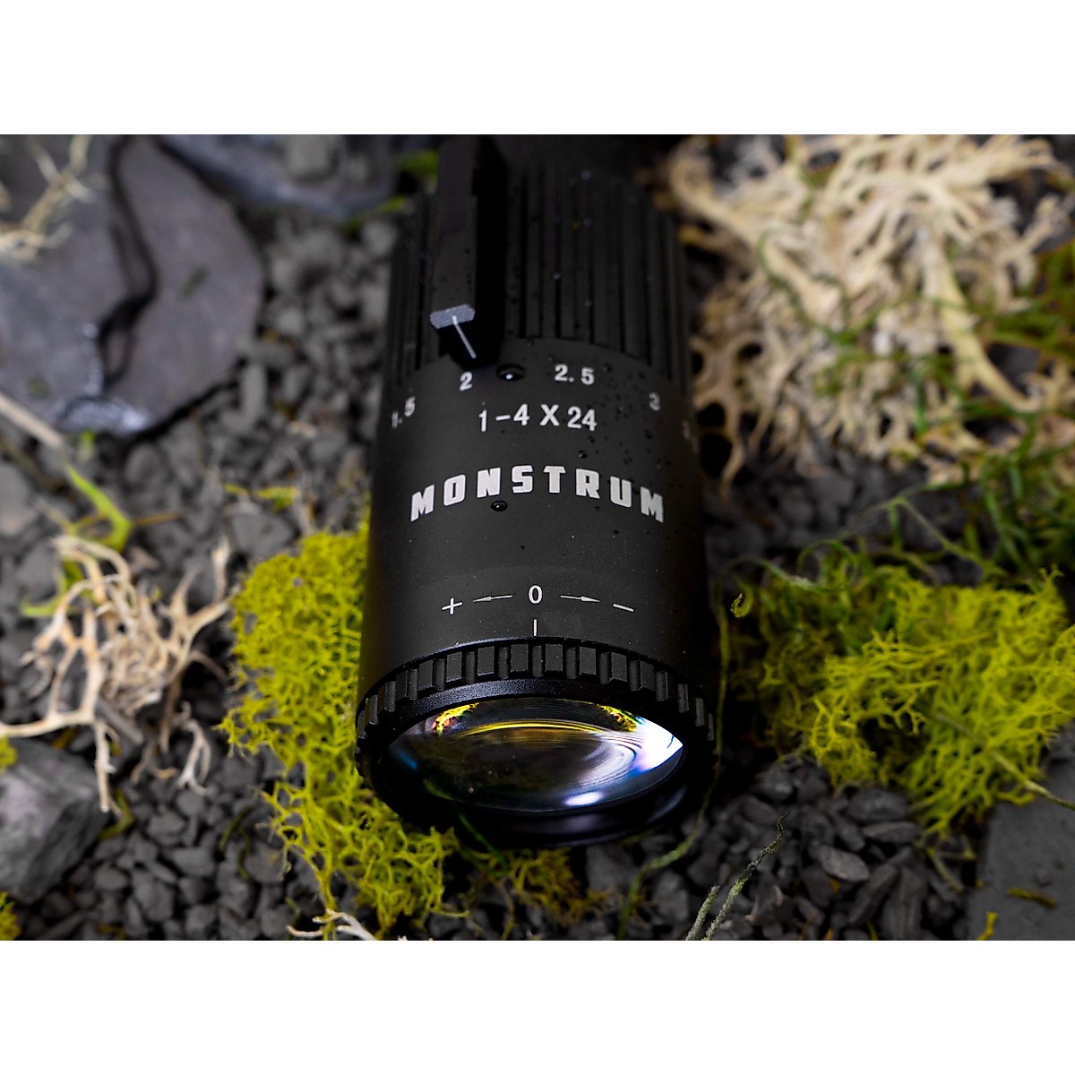 Monstrum Alpha Series 1-4x24 First Focal Plane FFP Rifle Scope with MOA Reticle | Black