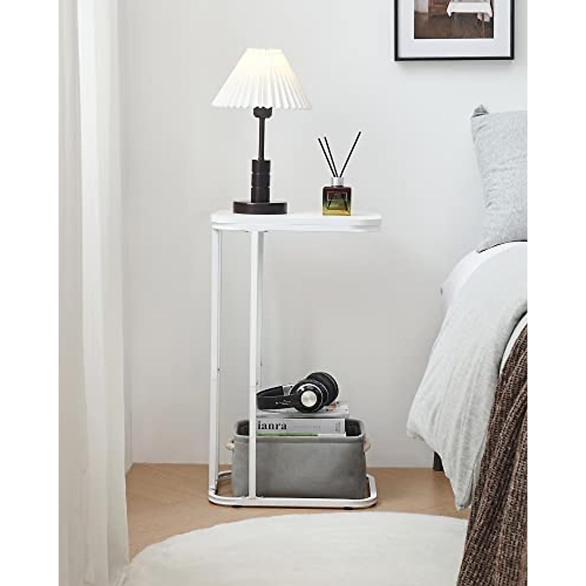 KJGKK C Shaped End Table, 26.6 inches High Side Table for Couch Sofa Bed, Tv Tray, for Living Room, Bedroom, Small Spaces, Metal Frame, White