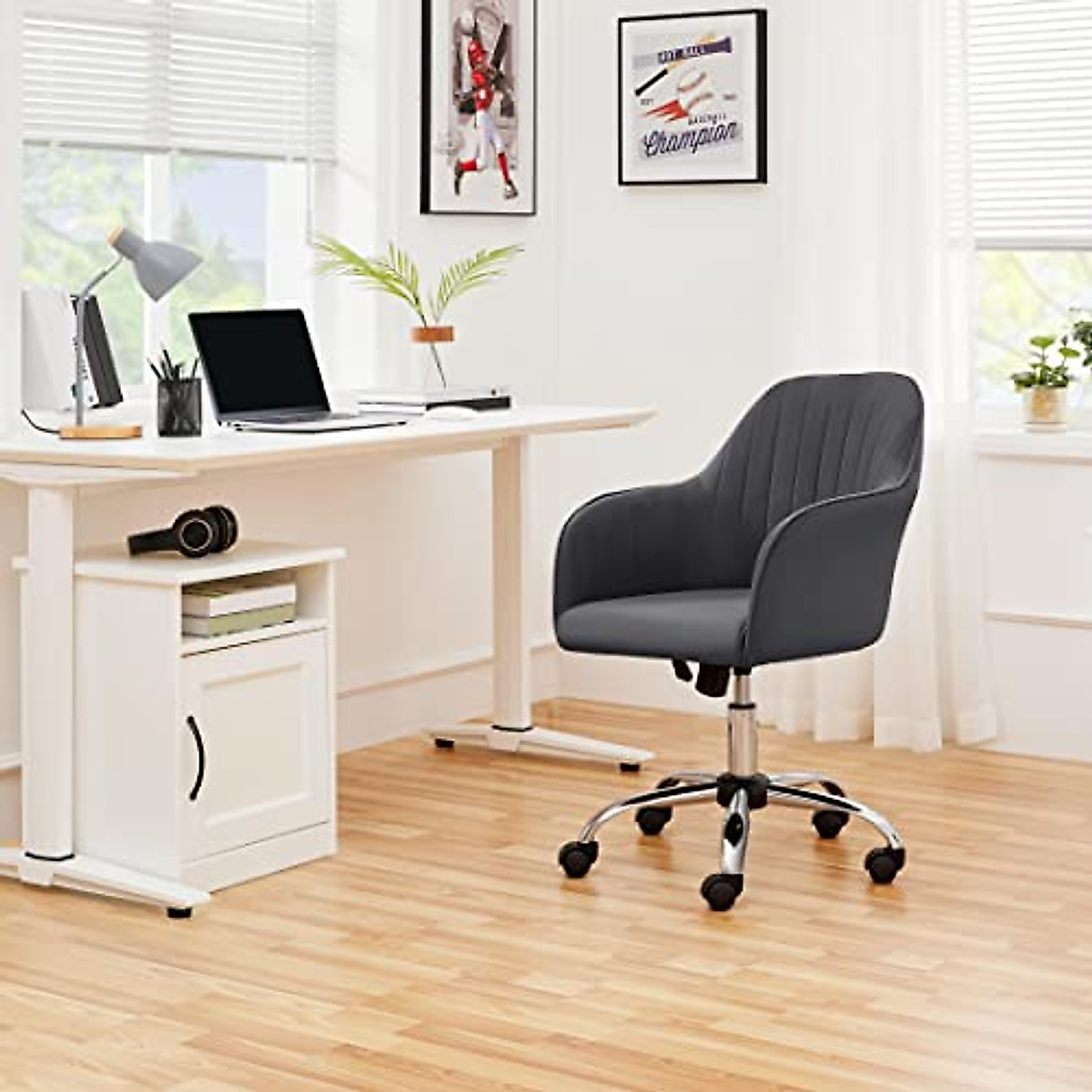 Yaheetech Modern Velvet Desk Chair Soft Height-Adjustable Swivel Computer Chair for Makeup Room Living Room Bedroom Soft Upholstered Office Chair Gray