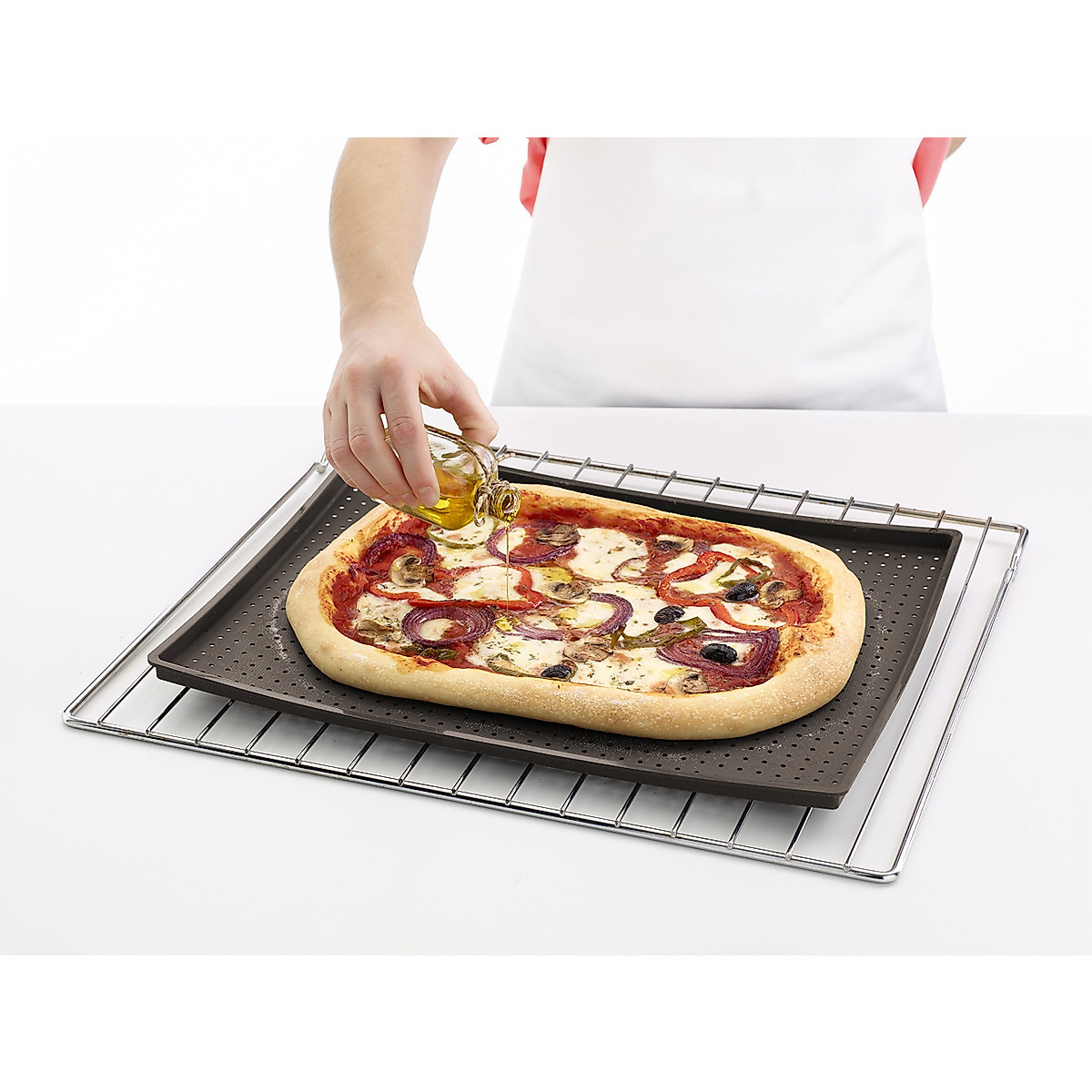 Lekue Micro Perforated Silicone Baking Pizza Mat, 15.7" x 0.59" x 11.8", Brown