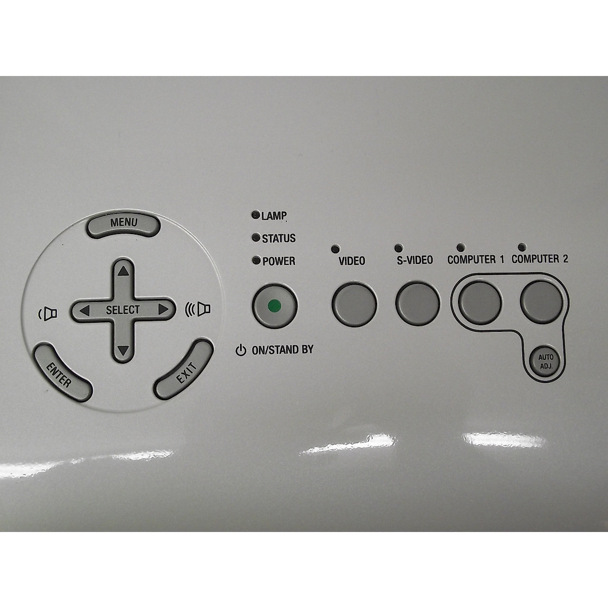 NEC VT470 Digital Video Projector 2000 ANSI Lumens