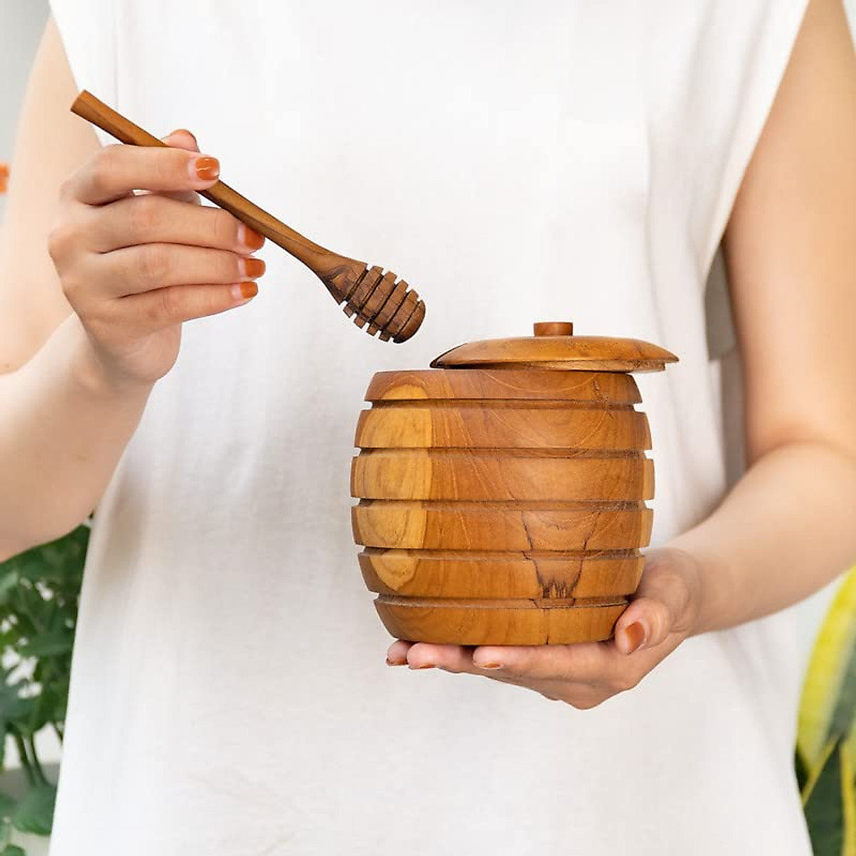 Rainforest Bowls Javanese Teak Wood Honey Jar w/Dipper Set- Ideal for Storing Honey, Jam & Syrups- Ultra-Durable- Premium Wooden Honey Jar Handcrafted by Indonesian Artisans