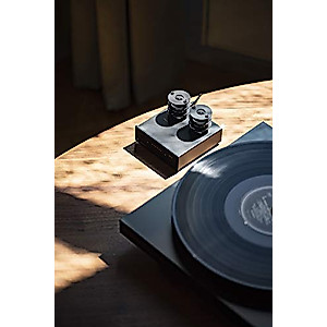 Pro-Ject Debut Carbon EVO, Audiophile Turntable with Carbon Fiber tonearm, Electronic Speed Selection and pre-Mounted Sumiko Rainier Phono Cartridge (Satin Black)