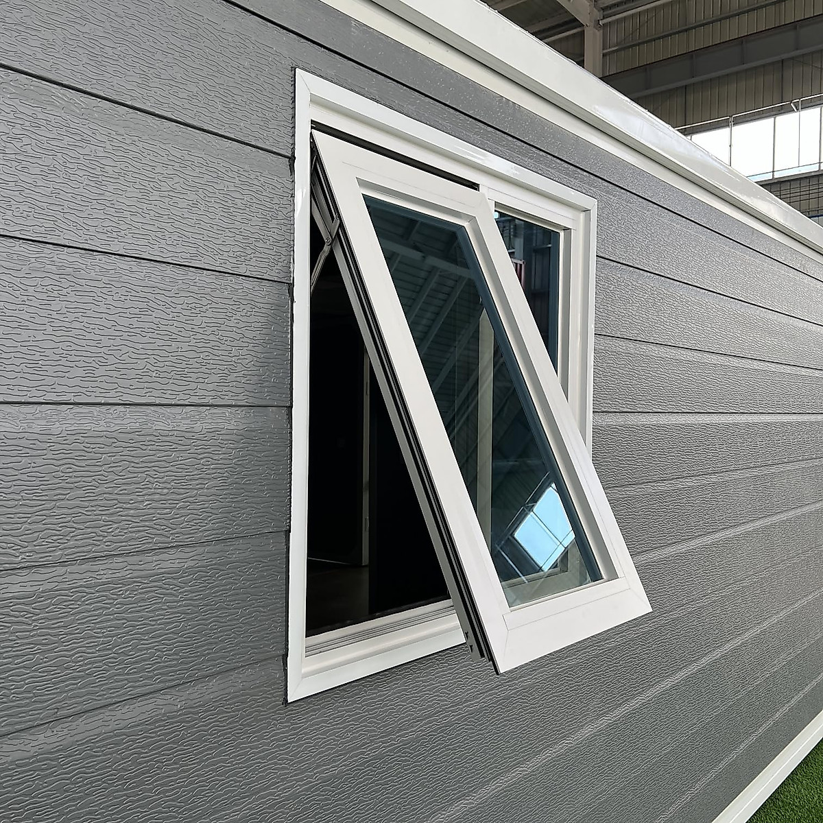 20ft Expandable Mobile House, Portable Prefabricated Home, Weather-Resistant, Fully Customizable