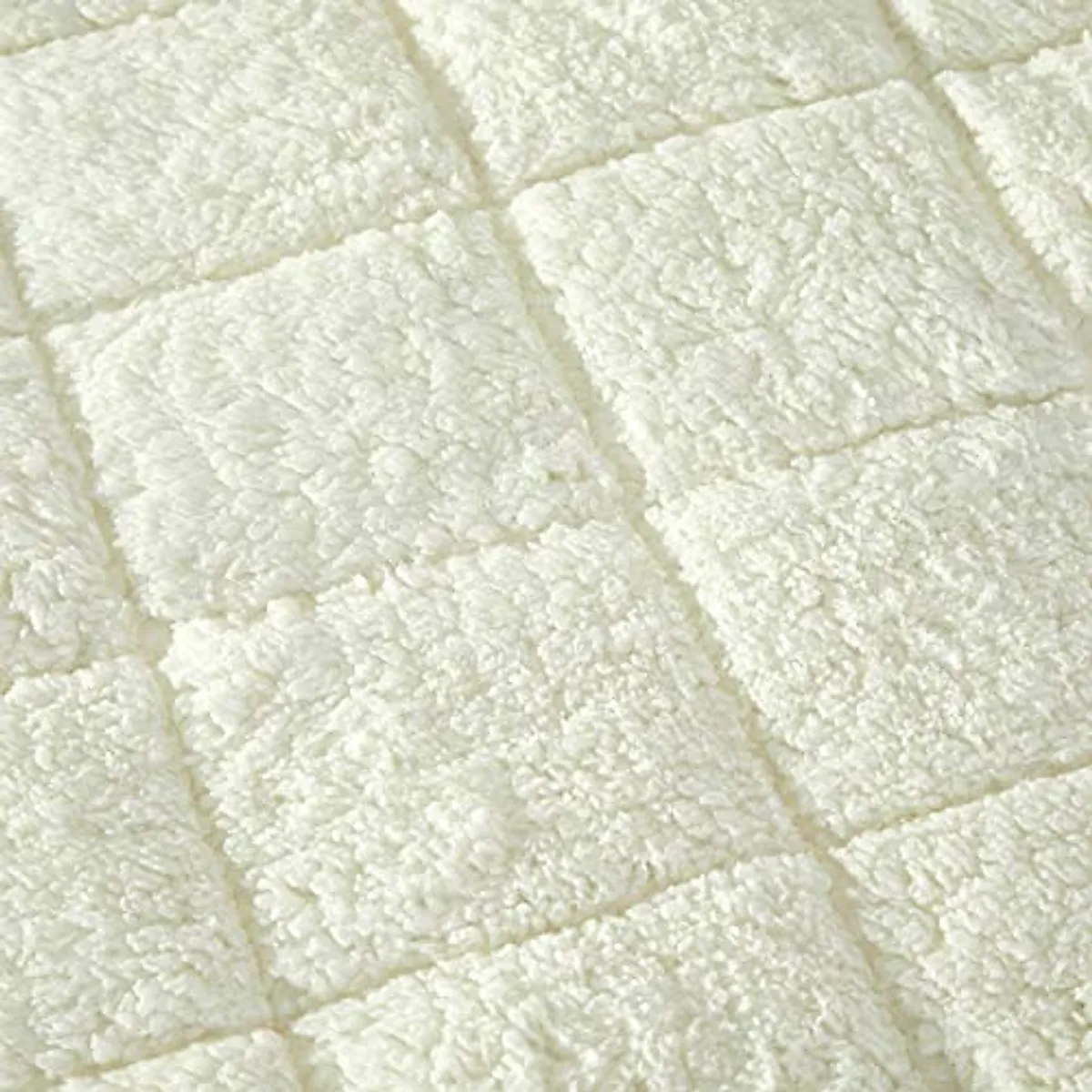 Dearfoams Super Soft Red Buffalo Plaid Weighted Blanket, 15 lbs, 48"x72"