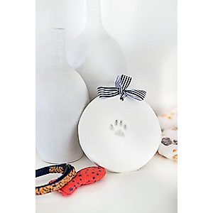 Pearhead DIY Pawprints Keepsake Kit for Dogs Or Cats, Christmas Ornament, Holiday Home Décor for Pet Lovers, Clay Paw Print Imprint, White