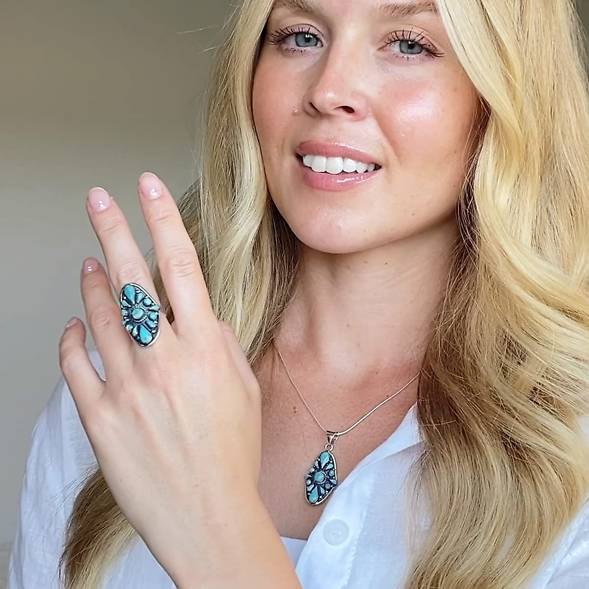 Turquoise Necklace 925 Sterling Silver Pendant & 18" Chain (Turquoise)