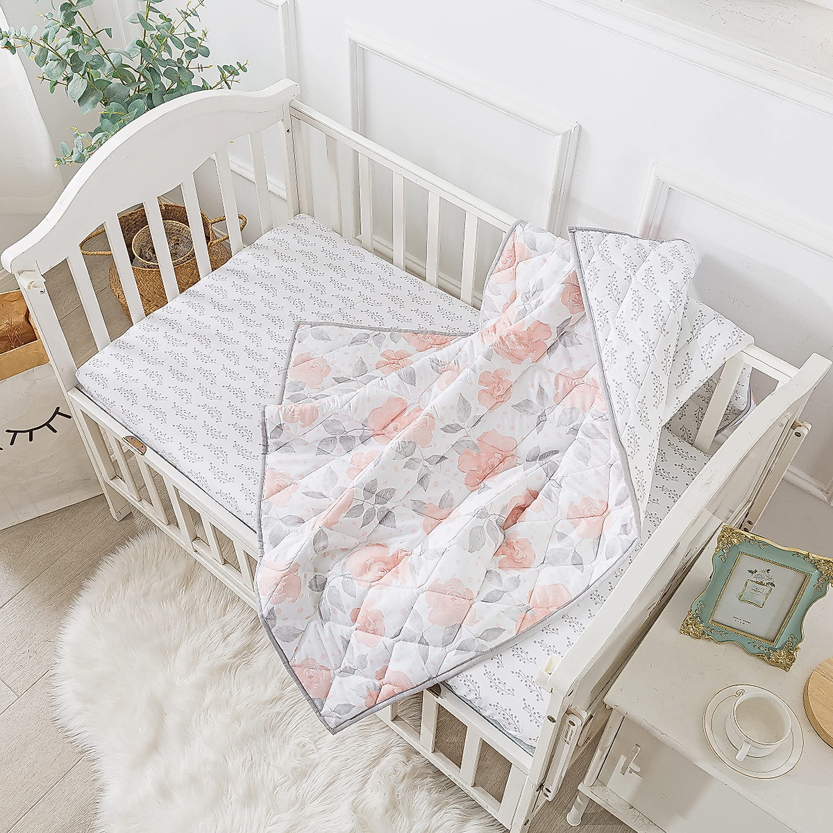 Soul & Lane 3-Piece Crib Bedding Set for Girls: Pink and Gray Quilt Blanket, Floral Fitted Crib Sheet, Changing Pad Cover, Floral Blush Pink and Grey Baby Girl Crib Bedding Set