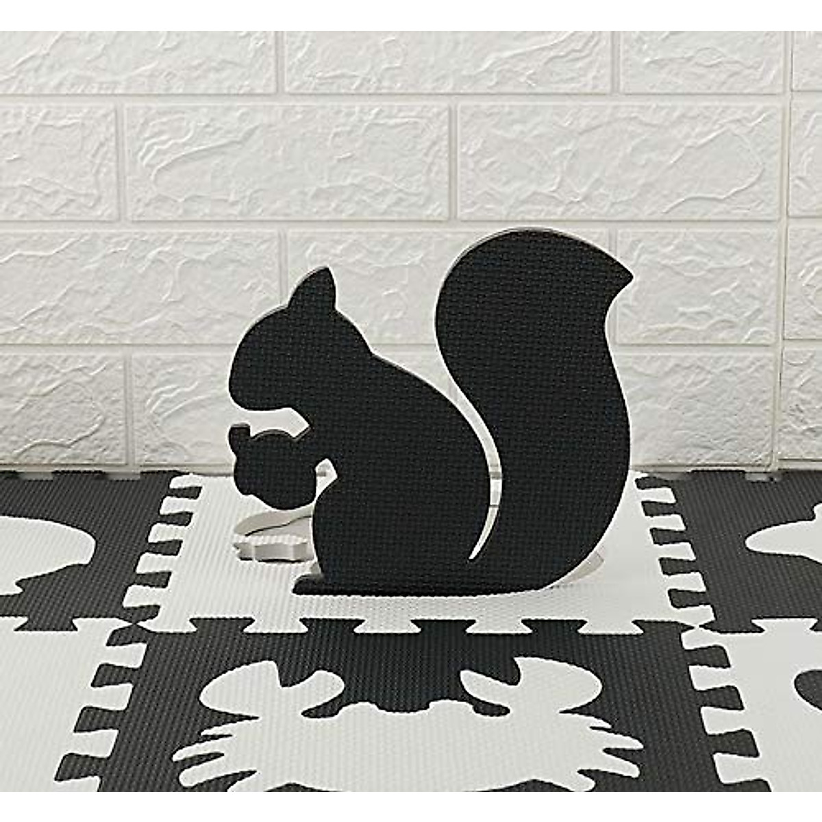 Nicunom 25 Pieces Foam Play Mat with Fence, 0.39 inch Thick EVA Interlocking Foam Floor Tiles with 9 Animal Patterns, Thick Playroom & Nursery Decor Playmat for Infants Toddler Kids