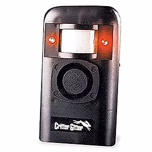 Amtek Critter Gitter - Animal Repeller with Alarm and Flashing Device