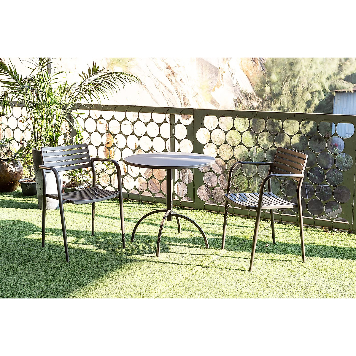 Lisuden Patio Bistro Metal Dining Table, Outdoor Steel Slat Round Table for 2 Person,Diameter 23.6", Furniture Table for Backyard, Garden, Lawn and Porch - Brown …