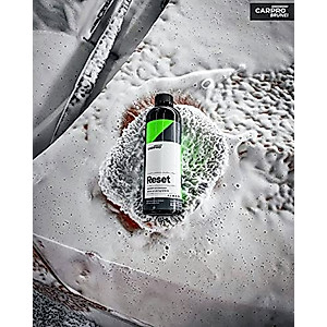 CARPRO Wash Box - 5 Products Including: Elixir, Reset, Microfiber Wash Mitt, DHydrate Drying Towel & 2 Face No Lint Towel - Everything to Wash Your Car All Season Long, 16 Treatments