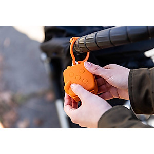 Yogasleep Pocket Baby Soother Fox, White Noise Machine, 6 Soothing Sounds & Timer for Better Sleep, Includes Brown Noise & Lullabies, Compact Size for Travel & Child Safe, Must Have Registry Gift