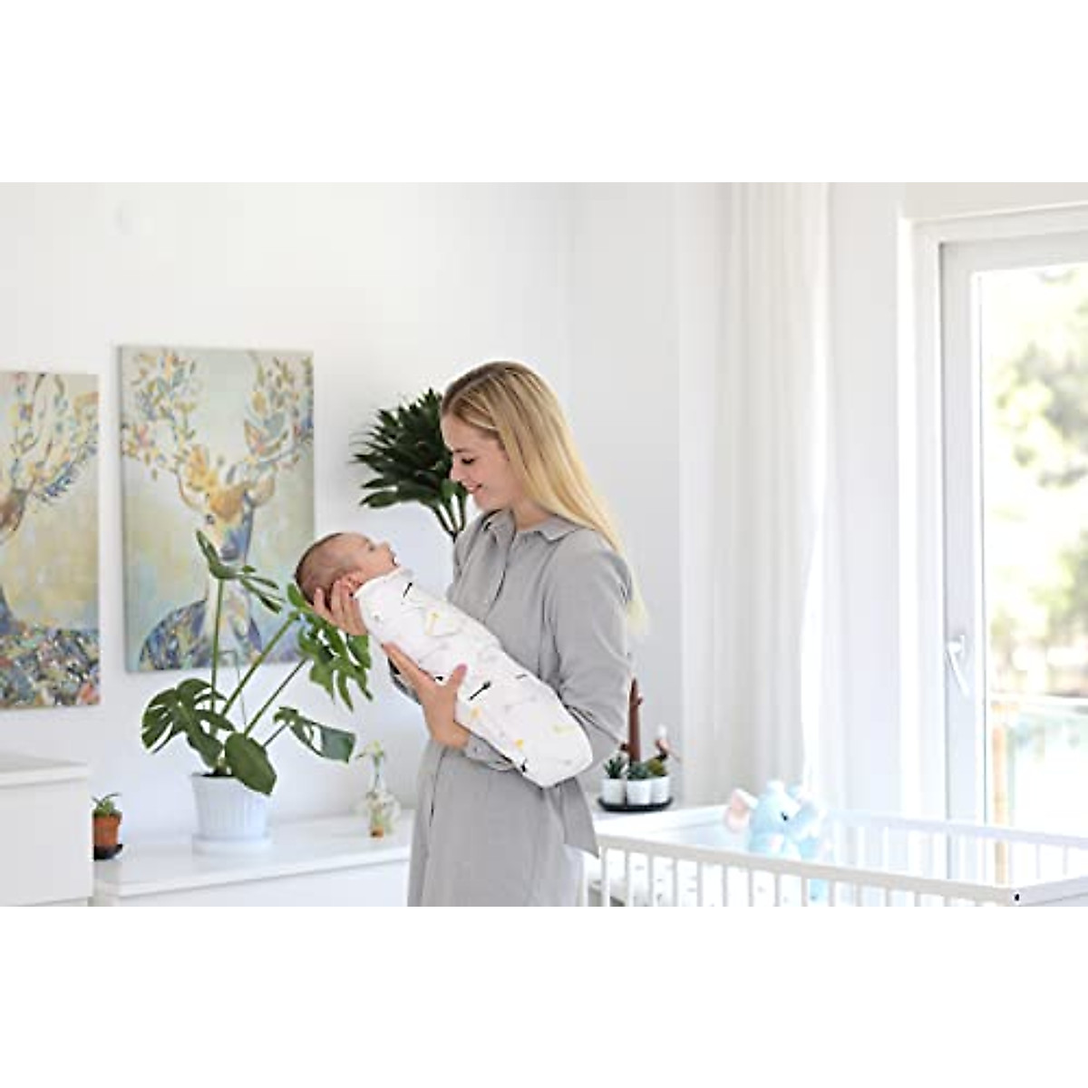 BaeBae Goods Swaddle Blanket, Adjustable Infant Baby Swaddling Wrap Set of 4, Baby Swaddling Wrap Blankets for Boys and Girls Made in Soft Cotton (0-3 Months, Black/Grey Triangles)