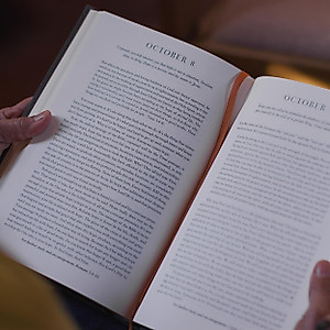 New Morning Mercies: A Daily Gospel Devotional (Gift Edition)