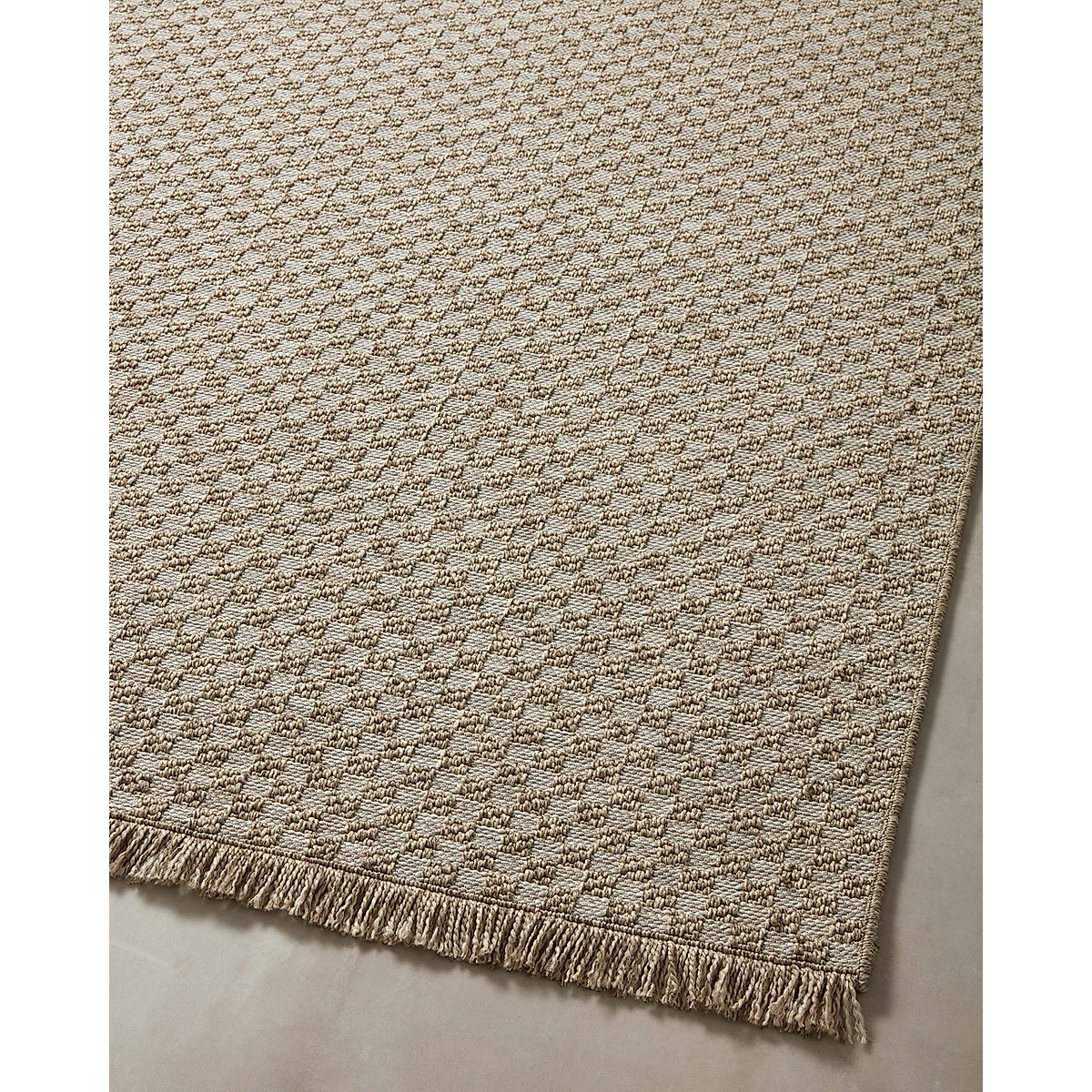 Loloi II Dawn Collection Indoor/Outdoor DAW-02 Tan 7'-8" x 10' Area Rug