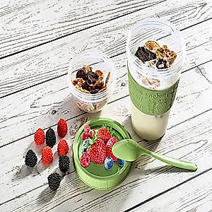 DGRS MARKET 4 Pack 20 oz Breakfast Cereal On the Go Cups with Spoon- Portable Take'n Go Yogurt and Cereal Container Cup with Top Lids- Take and Go Yogurt- Milk- Snack- Fruit Cup for Travel (4- Mix)