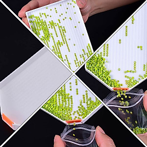 Diamond Art Tools 30 pcs Bead Sorting Tray Diamond Embroidery Tray Tools Trays Plastic Diamond DIY Tools