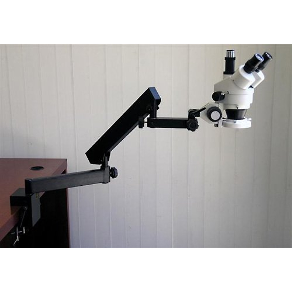 AmScope SM-6TZ-FRL-5M Digital Professional Trinocular Stereo Zoom Microscope, WH10x Eyepieces, 3.5X-90X Magnification, 0.7X-4.5X Zoom Objective, 8W Fluorescent Ring Light, Clamping Articulating Arm Stand, 110V-120V, Includes 0.5X and 2.0X Barlow Lenses an