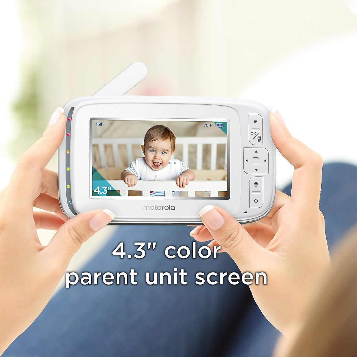 Motorola Bliss54-2 Video Baby Monitor – 4.3” LCD Color Screen Display, Two Wireless Cameras, Remote Pan Scan, 2-Way Talk, Night Vision, Pre-Loaded Lullabies