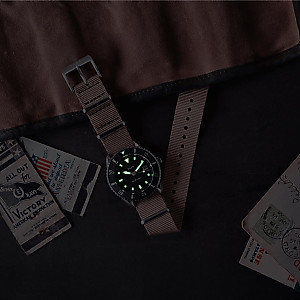 Vaer DS4 Solar Dive Watch for Men - Ocean Ready 20ATM, Solar-Powered - Perpetual Time Keeping, Sapphire Crystal, & Extreme Accuracy (+/- 20 Seconds per Month), with Two Quick-Change 20mm Straps, 42mm