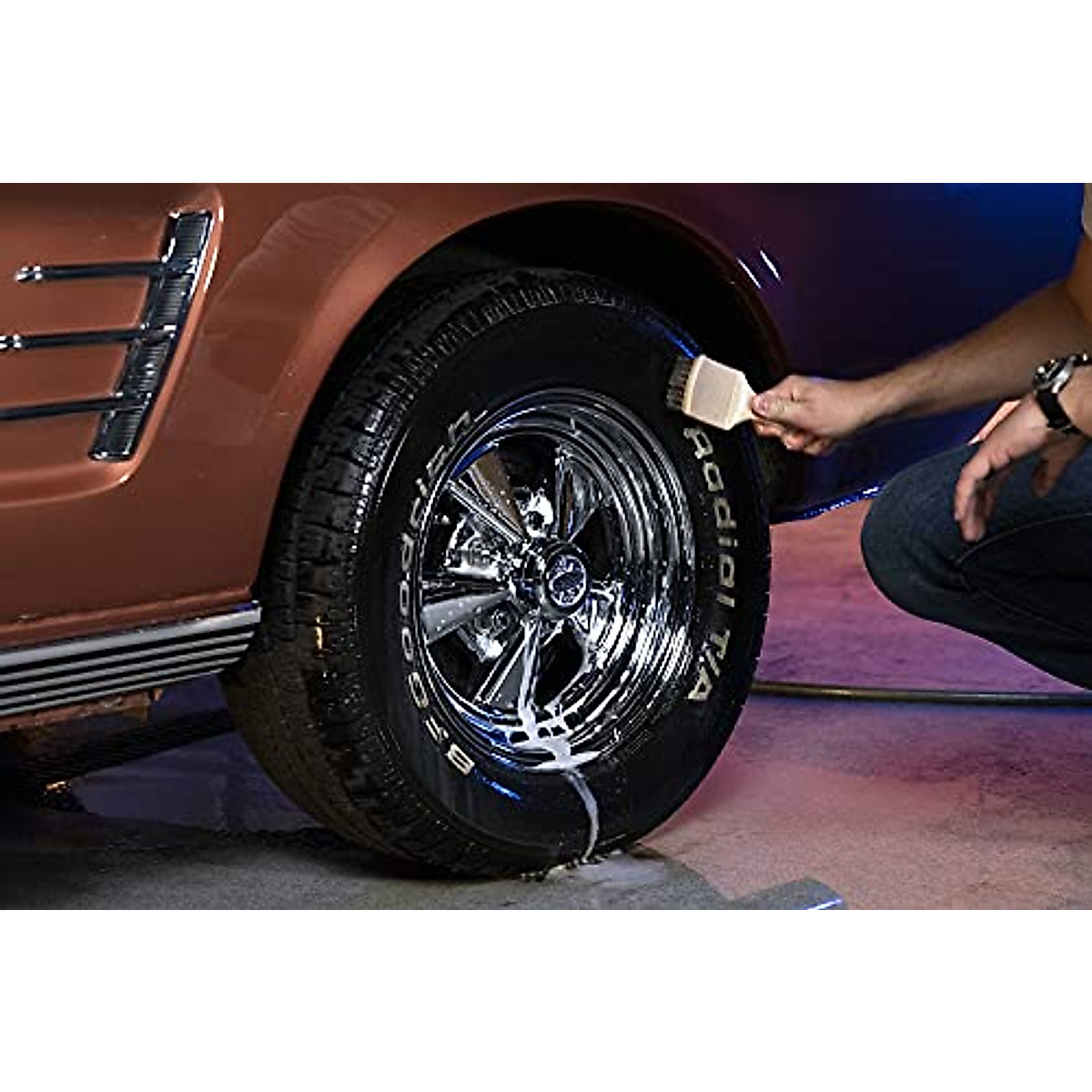 303 Tire Brush - Ultimate Agitation Power for Removing Dirt and Debris - Easy Grip Handle - Works Best with 303 Tire Cleaning Products,1 Pack (39023)