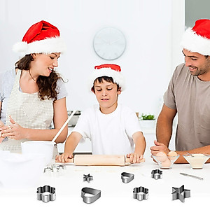 Svnntaa Heart Star Cookie Cutters Set, Valentine’s Day Heart Shaped Biscuit Cutters Stainless Steel Pastry Donuts Cutters with Storage Box