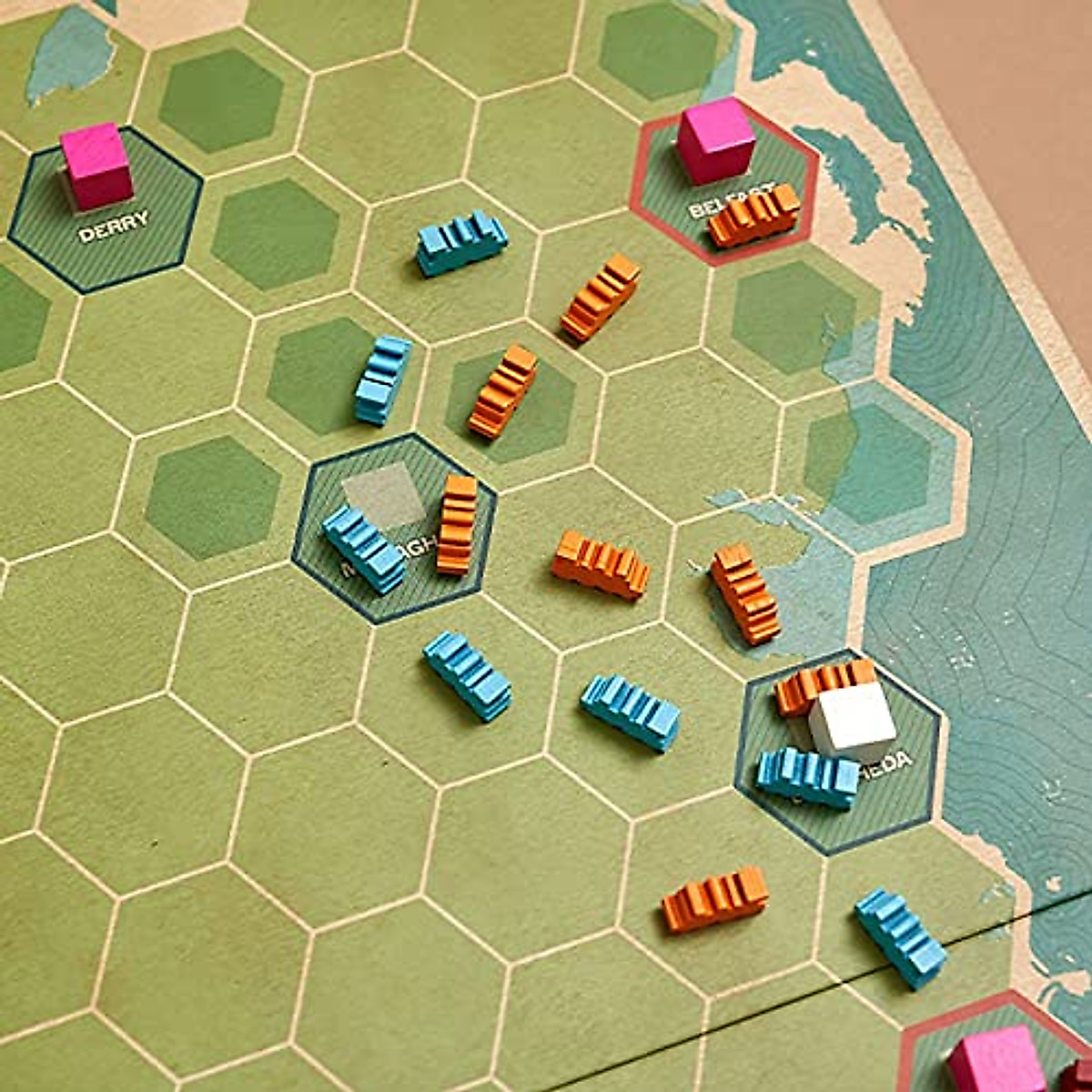 Capstone Games: Irish Gauge, Strategy Board Game, High Player Interaction, Quick 60 Minute Play Time, 3 to 5 Players, Ages 12 and Up