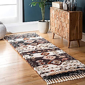 nuLOOM Rosemarie Southwestern Moroccan Shag Accent Rug, 2' x 3', Grey