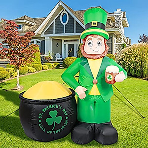 GUDELAK 6FT St Patricks Day Inflatables Outdoor Decorations, Inflatable Leprechaun with Gold Pot and Holding Beer in Hand with Build-in LEDs Lights for Indoor Outdoor Lawn Yard St Patricks Day Decor