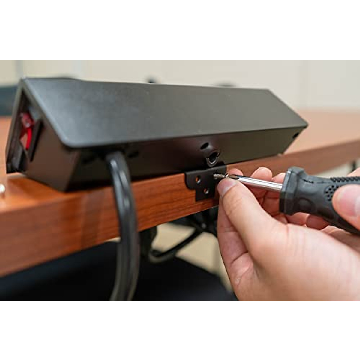 Woods 41322 DSKTOP, 3-Out USB PERM, 350J, 6' Surge Protector Strip, Black