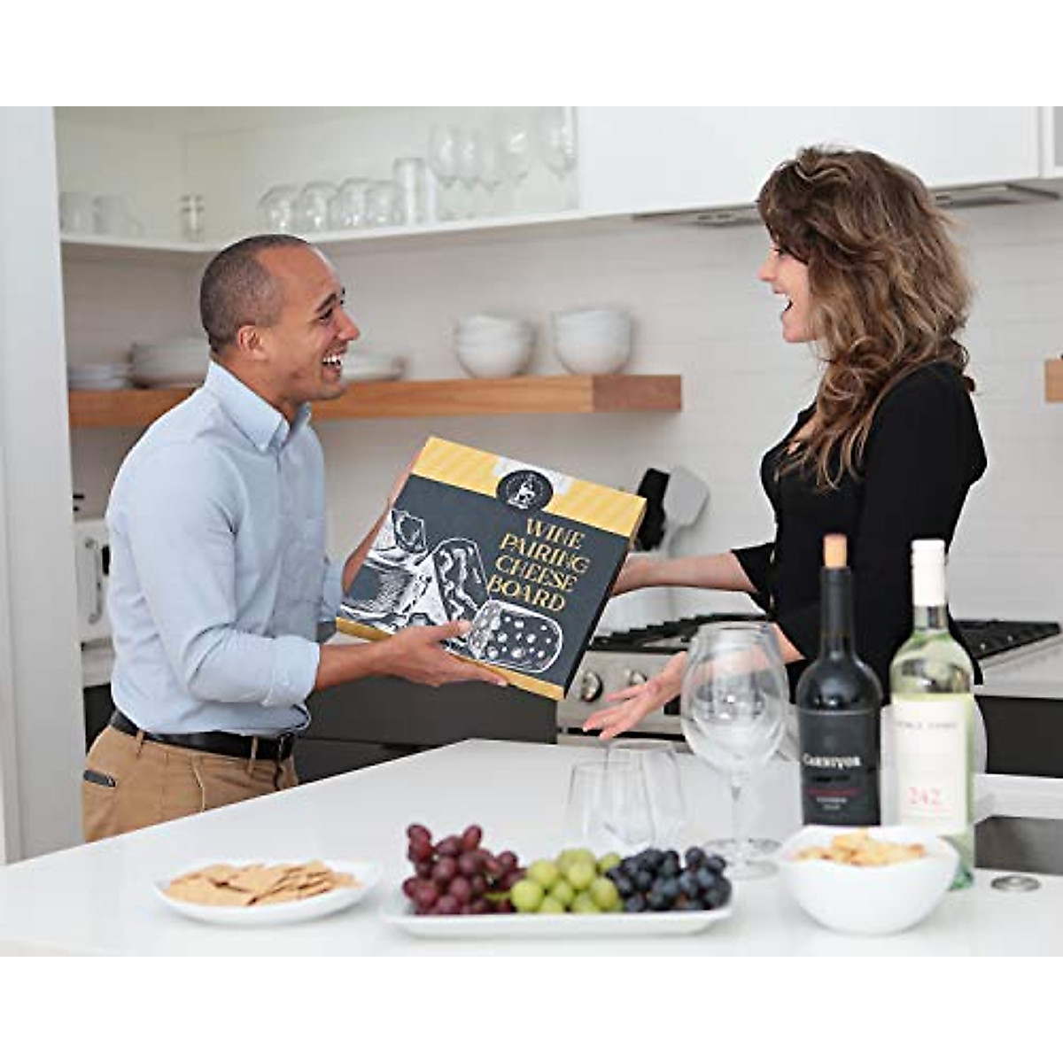Permaggio 3 Knives and 11.7-inch Wine Pairing Cheese Board Set, Space Gray