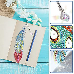 WHATWEARS Feather Diamond Painting Bookmarks 6 Pieces 5D Diamond Drawing Bookmarks Acrylic Art Bookmarks with Tassel Bookmarks for Adults Kids Students Crafts DIY Making Graduation Birthday