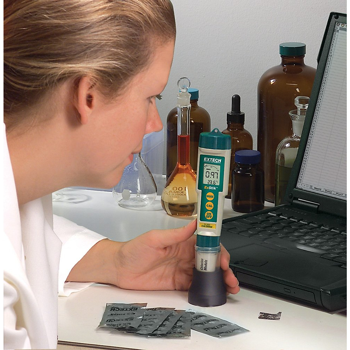 Extech CL200 ExStik Waterproof Chlorine Meter