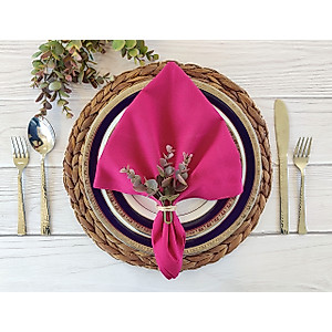AVKA Studio 100% Cotton Dinner Napkins - Fuchsia Pink Cloth Napkins - 18x18 - Set of 6 - Bright Fabric Napkins for Kitchen or Dining Table - Everyday use, Picnics, Valentines Day - Washable Reusable