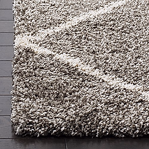 SAFAVIEH Hudson Shag Collection Area Rug - 8' x 10', Grey & Ivory, Modern Trellis Design, Non-Shedding & Easy Care, 2-inch Thick Ideal for High Traffic Areas in Living Room, Bedroom (SGH281B)