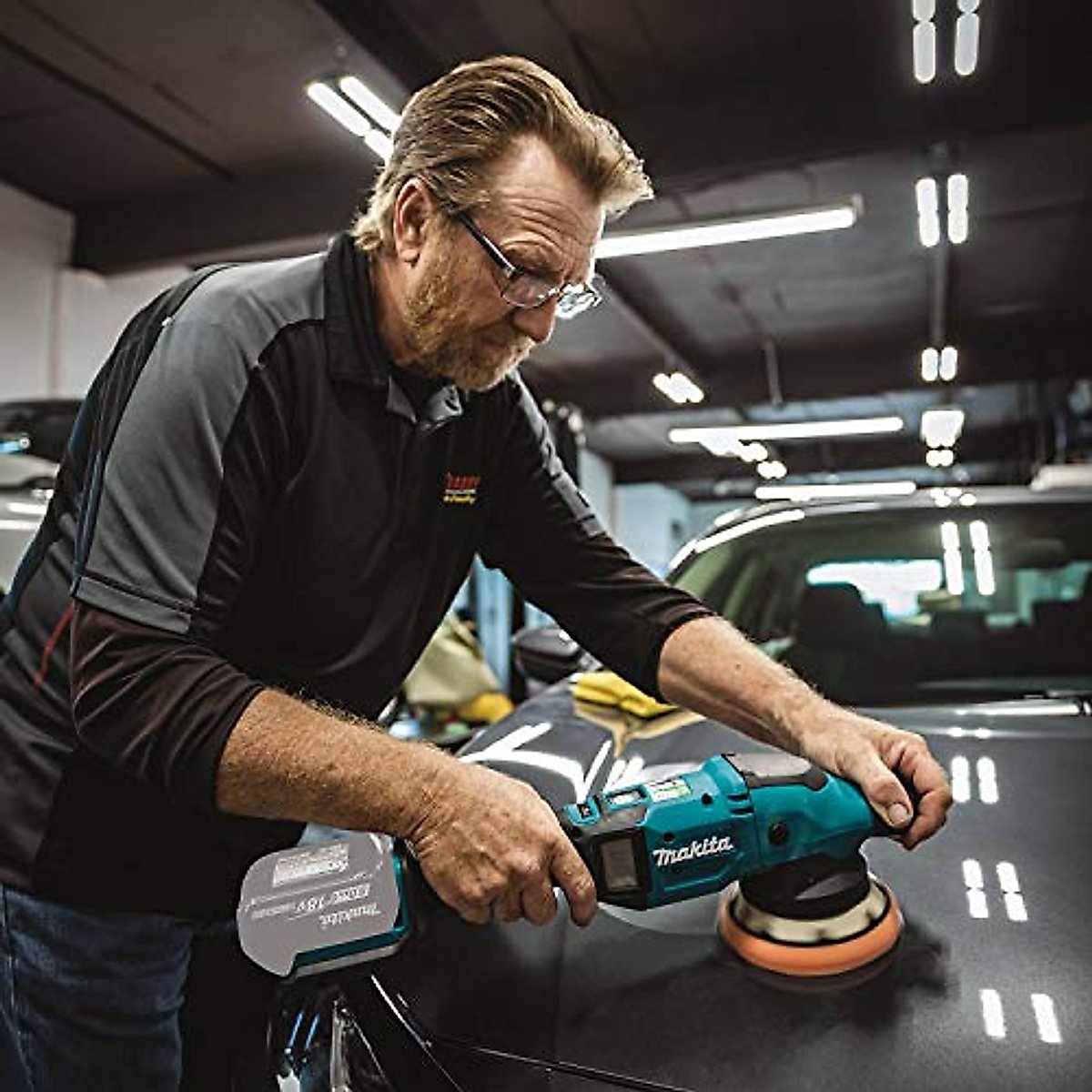 Makita XOP02Z 18V LXT® Lithium-Ion Brushless Cordless 5" / 6" Dual Action Random Orbit Polisher, Tool Only