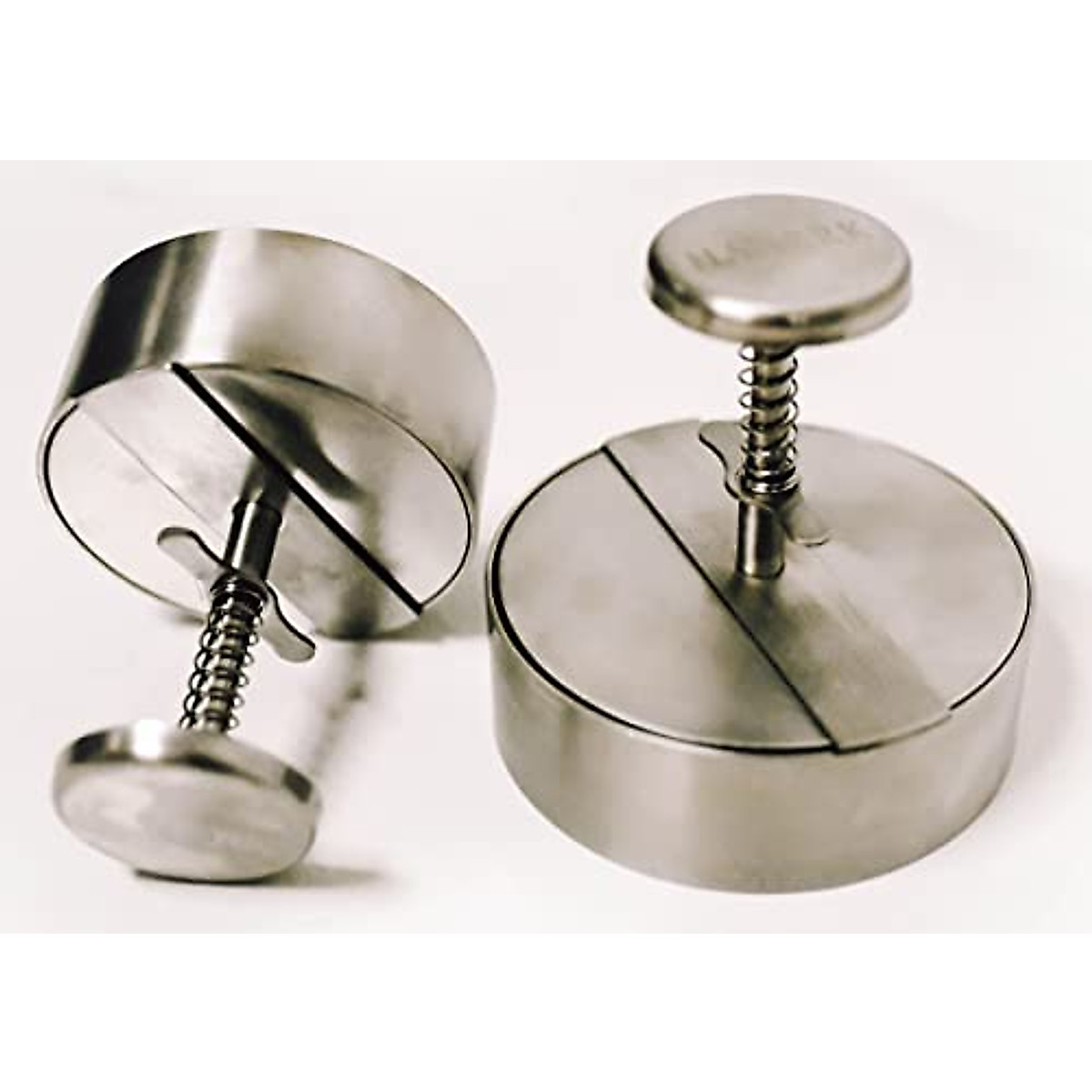 Hanerk XL Burger Press 5 1/2" inch Patty Maker, Easy to Clean Dishwasher Safe, Stainless Steel, 5 1/2 inch Diameter Burger Patty, Grill Tool, Patty Maker, Mold, Thin or Thick