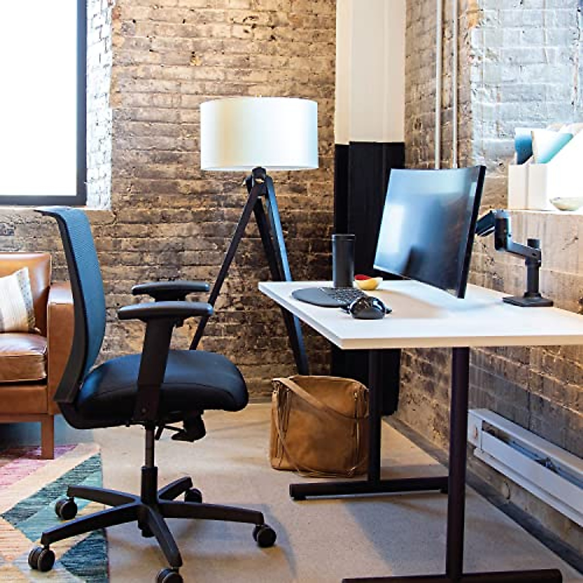 Ergotron – LX Premium Monitor Arm, Single Monitor Desk Mount – fits Flat Curved Ultrawide Computer Monitors up to 34 Inches, 7 to 25 lbs, VESA 75x75mm or 100x100mm – Matte Black