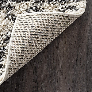 nuLOOM Lacey Moroccan Geometric Shag Area Rug, 6' Square, Off White