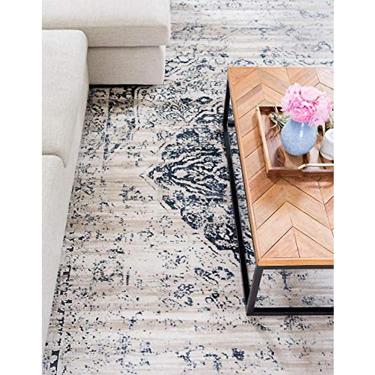 Unique Loom Chateau Collection High-Low Pile, Vintage, Traditional, Distressed, Medallion Area Rug (4' 0 x 6' 0 Rectangular, Beige/Navy Blue)