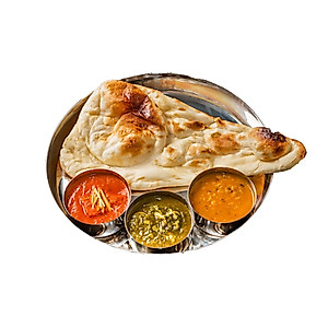 Vitasunhow Indian Mixer Grinder, features 800 Watt motor Comes with 3 Stainless Steel Jars