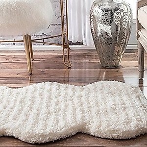 nuLOOM Hand Tufted One and a Half Piece Faux Sheepskin Accent Rug, 2' x 4' 5", Natural