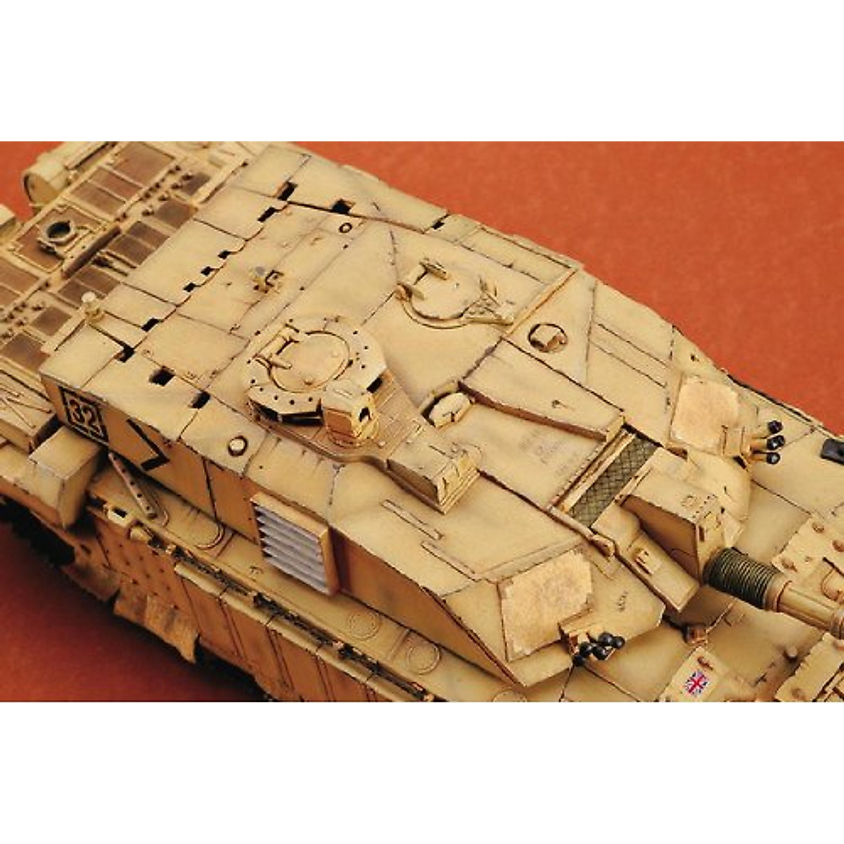 Trumpeter Operation Telic Basra Iraqi 2003 British Challenger II Main Battle Tank (1:35 Scale)