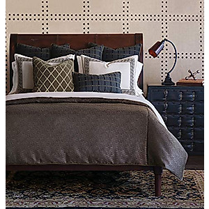 Eastern Accents Irving Diamond Cut Velvet Decorative, 15" X 26", Green Throw Pillow