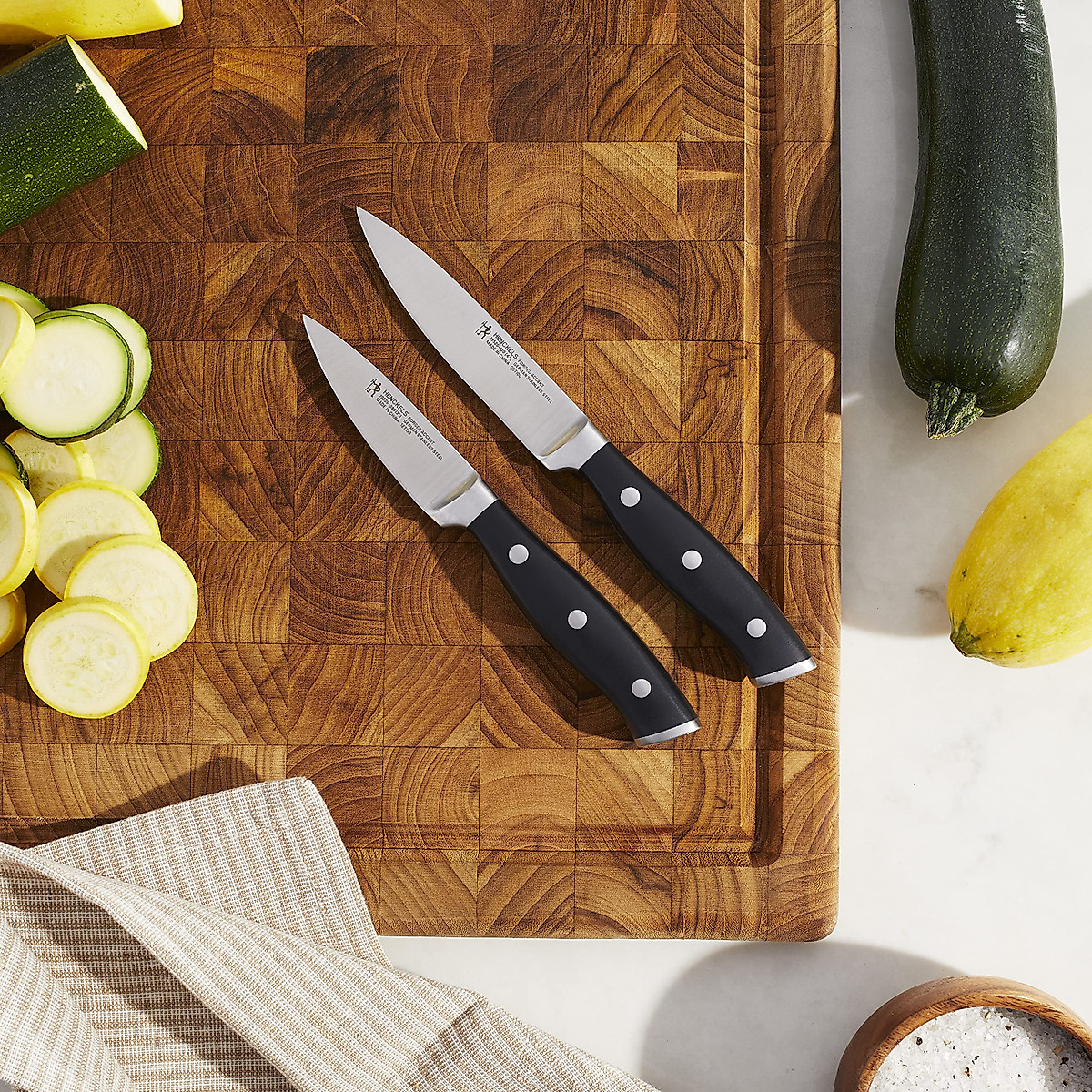 HENCKELS Forged Accent Razor-Sharp 2-pc Paring Knife Set, German Engineered Informed by 100+ Years of Mastery,Black