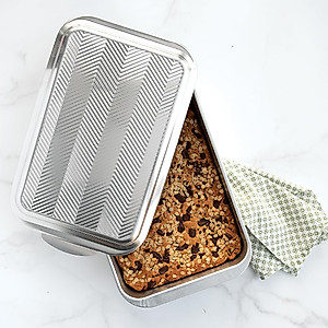 Nordic Ware 9x13 with Prism Metal Lid