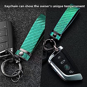 Kewucn Carbon Fiber Style Car Key Chain, Microfiber Leather Keychain, 360 Degree Rotatable Anti-Lost D-Ring Key Fob Holder (Green)