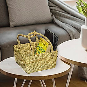 Handmade Gift Basket Made From Natural Sources Cyperaceae (kauna Grass) Light Weight Classic Home Decor, Sturdy & Strong, Enviornment Friendly With Handles For Easy Grip (10 X 8 X 5 Inch)